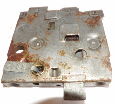 NOS GM #4125851 1941-1948 CHEVROLET 4-DR Right Rear RH Door Lock ...