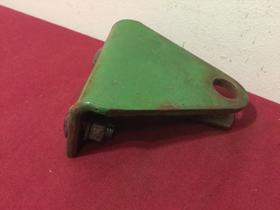 John Deere 110/112 Round Fender tractor Hanger Bracket w/ Bolt | eBay