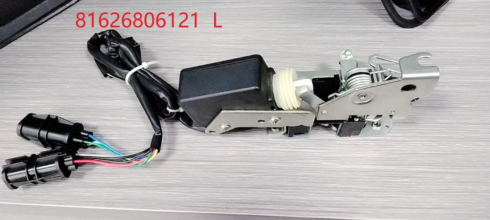 Electric door lock left MAN TGL-TGM-TGA-TGX 81626806147 81626806121 | eBay
