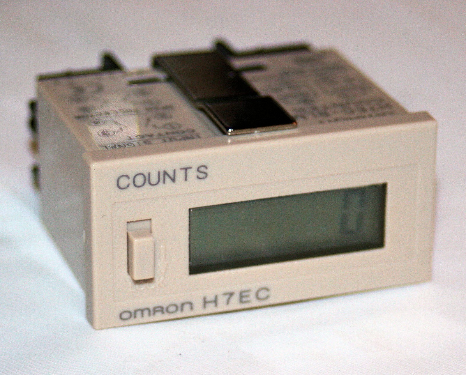 OMRON H7EC-BLM Time Counter 4.5 to 30 VDC H7ECBLM New In Box | eBay