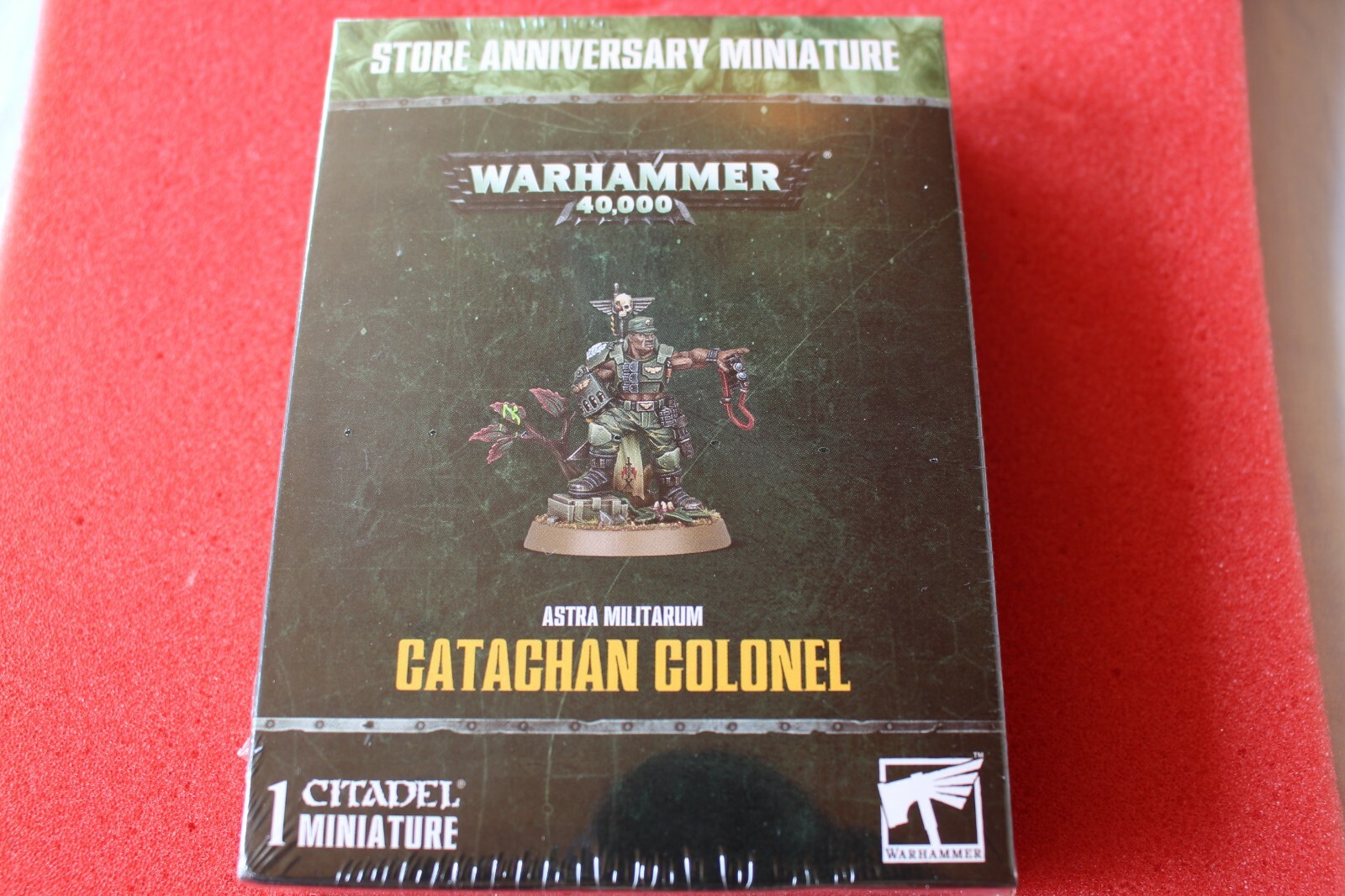 Limited Edition Astra Militarium Catachan Colonel Games Workshop ...