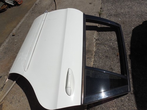 06-11 Mercedes Benz W251 R350 Rear Left Door Shell LOCAL PICK UP ONLY ...