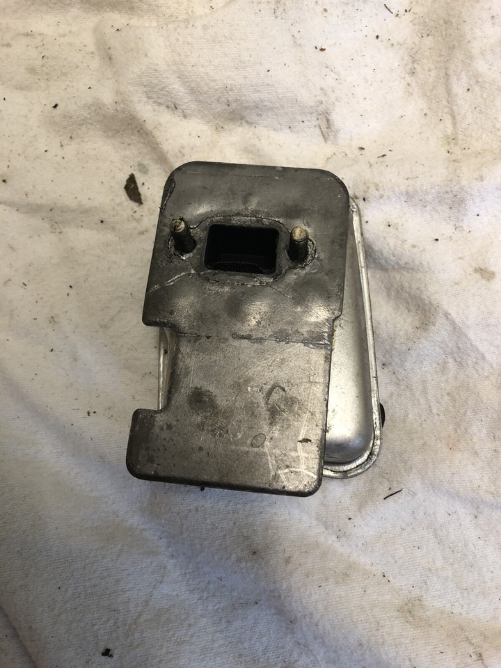 MAKITA Rst210 Petrol Strimmer Exhaust Muffler Assembly With Bolts | eBay