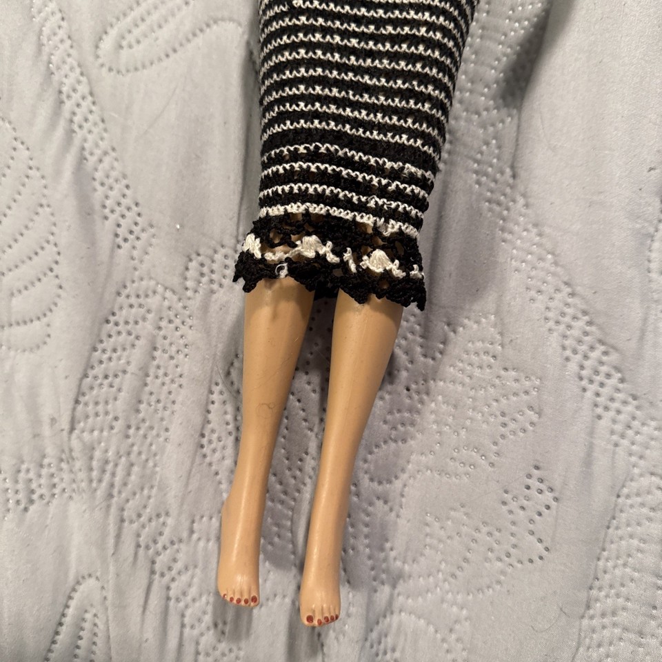 Tonner Doll Repaint. Miss Gulch??~read~ Pretty Knit Outfit | eBay