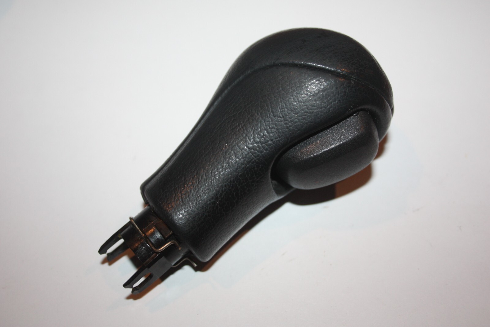2008-2013 INFINITI G37x G37 x CENTER CONSOLE AUTOMATIC A/T SHIFTER ...