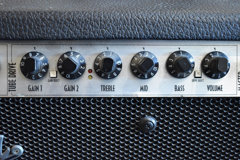 Fender Roc Pro 1000 2-Channel 100-Watt 1x12" Hybrid Guitar Combo Amp | eBay