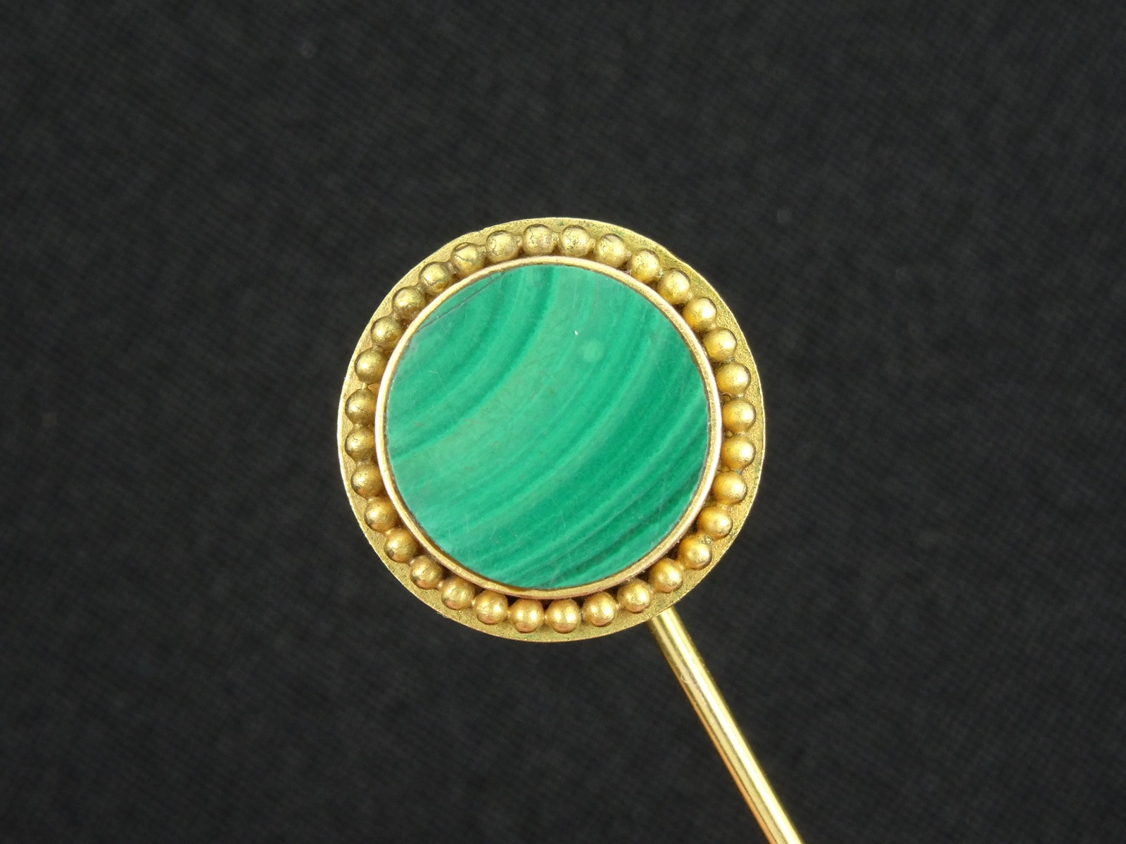 VICTORIAN SOLID 14K GOLD DOUBLE ENDED SCARF PIN w/ MALACHITE 3.25" / 10 ...