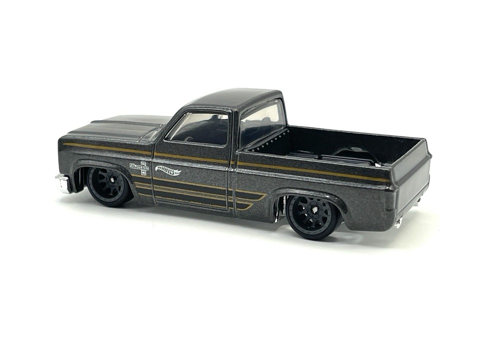 2025 Hot Wheels '83 Chevy Silverado (gray) #157 SUPER CUSTOM WHEEL SWAP ...