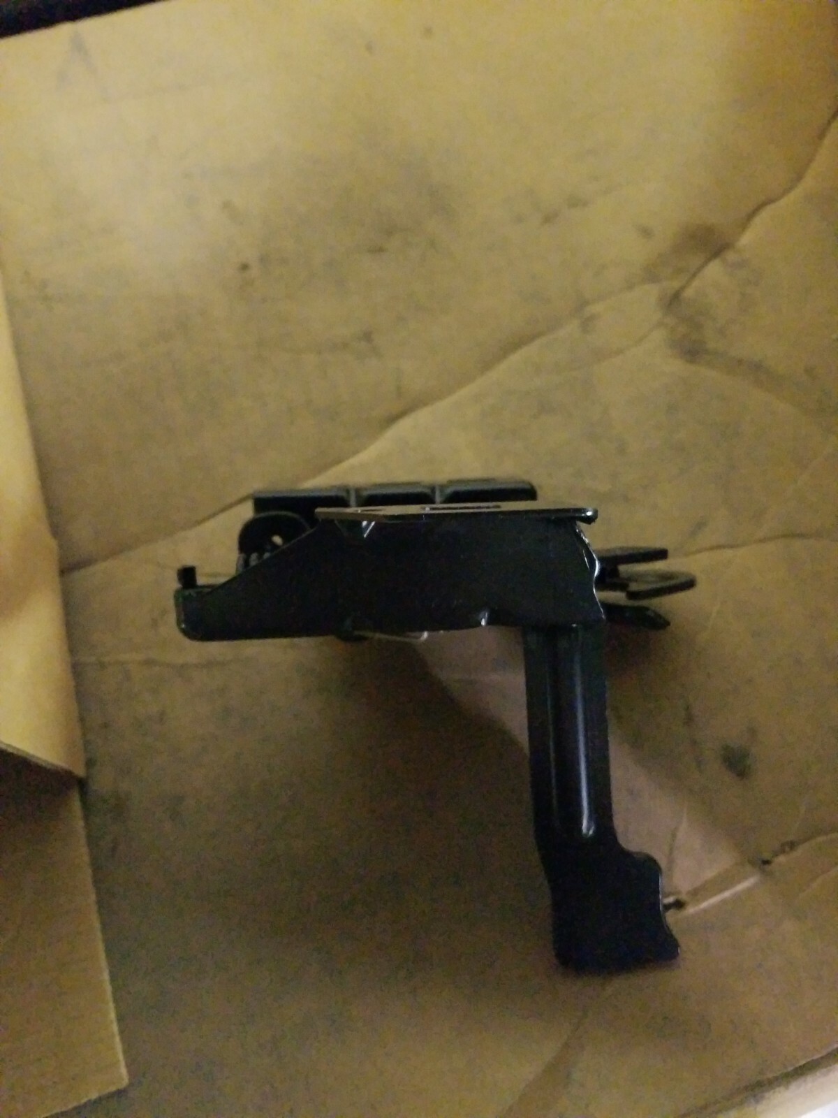 GM OEM Black Hood Latch Lock 15901321 25816903 07-14 Tahoe Silverado ...