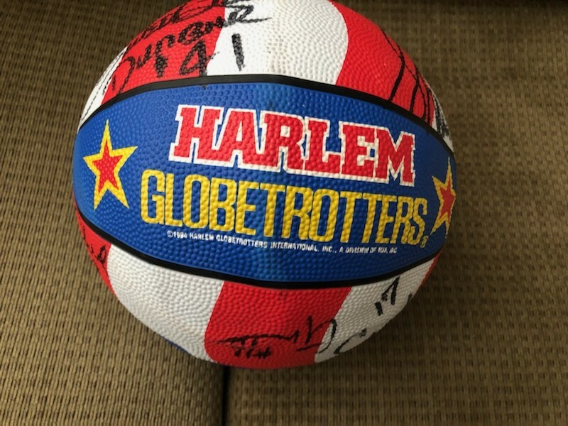 Harlem Globetrotters ball signed by Sweet Lou Dunbar, Wild Thing Wilson ...