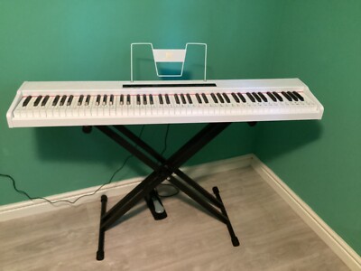 MU-STAR DIGITAL PIANO USED 3 TIMES. DROPPING £50 ABSOLUTE STEAL. | eBay UK