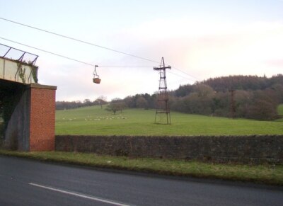 Photo 6x4 Aerial ropeway, Claughton Aughton/SD5567 The ropeway comes ...