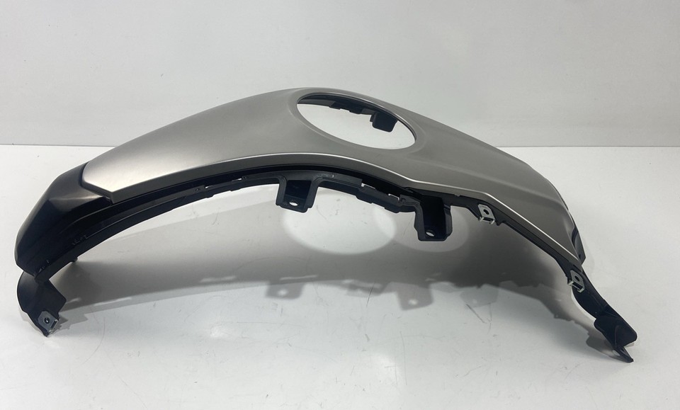 ♻️ BMW R1200R (K53) 2015 - 2019 Fuel Tank Fairing Panel Cover & Bolts ...