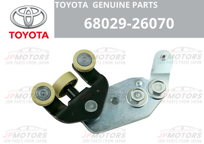 TOYOTA HIACE Genuine Slide Soor Lower Roller Right Base Sub Assy 68029 ...