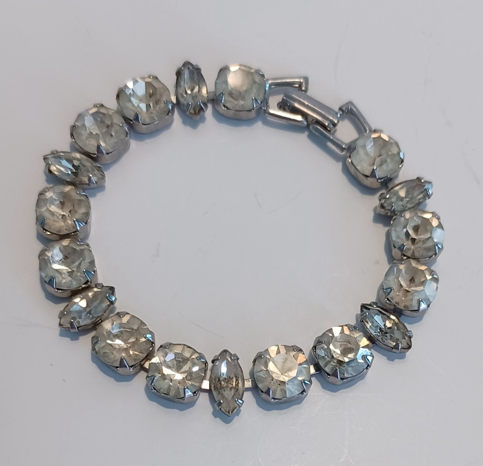 Vintage 1960's Weiss Sparkling Foiled Rhinestone Brac… - Gem