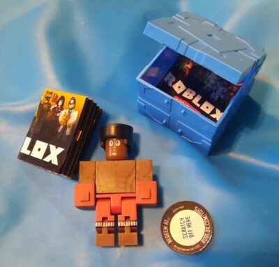 Roblox Series 9 Boxing Mania Red Boxer & unused code Virtual Item Fury ...