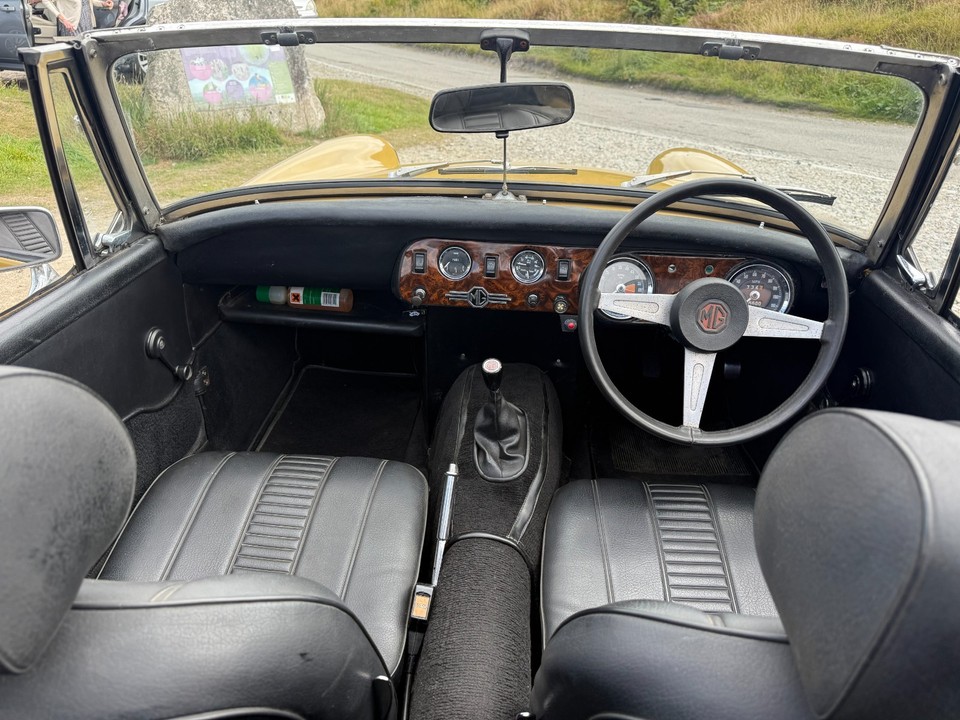 1975 MG Midget 1500 Sports Convertible Classic Car Easy Usable Fun ...