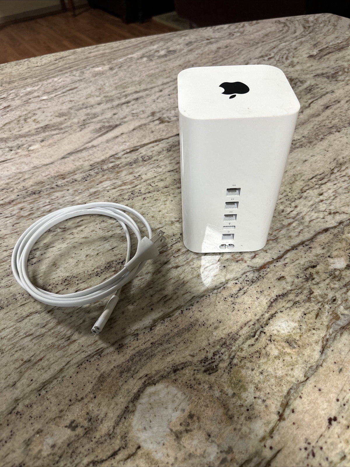Apple AirPort A1521 Extreme Base Station 6th Gen Dual Band 802.11ac ...