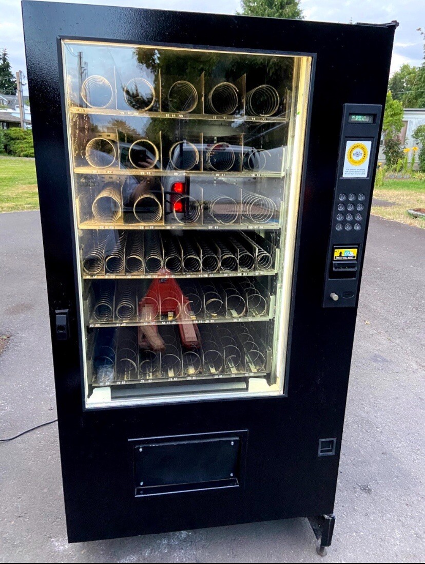 Snack & Beverage Combo Machines For Sale - MAVIN