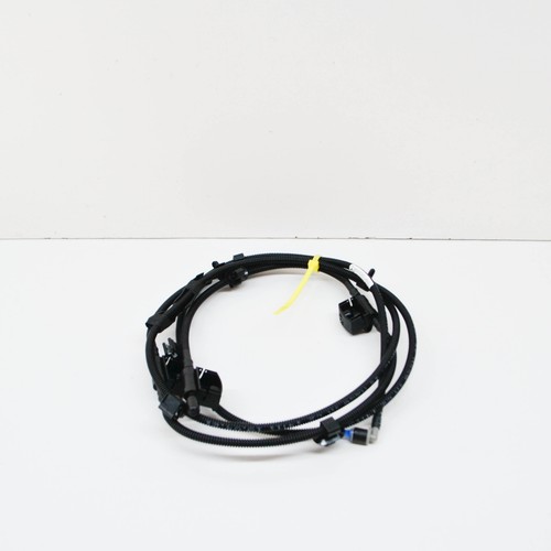 NEW MB GLA X156 WINDSHIELD WASHER HOSE LINE WITH NOZZLE RHD A1768601292 ...