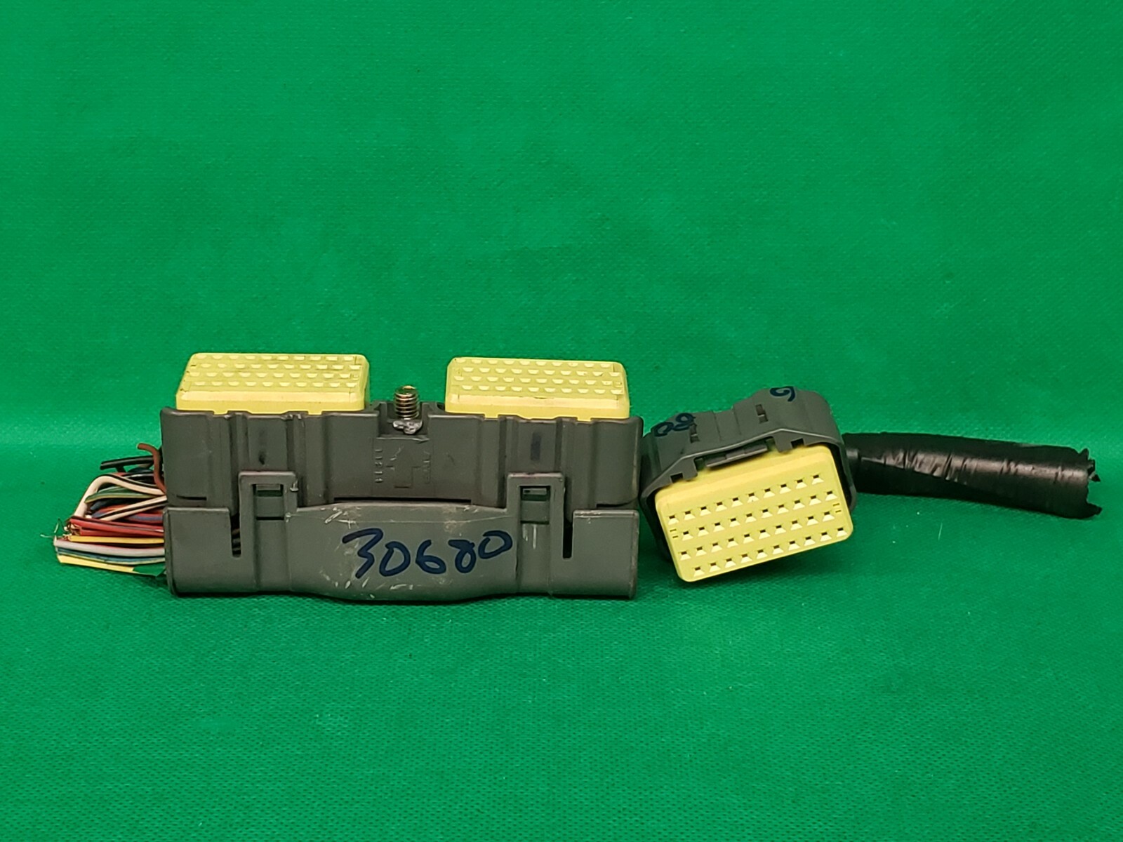 WIRING HARNESS PLUG CONNECTOR 93 94 GS300 ECM ECU MODULE PCM 8966130690 ...