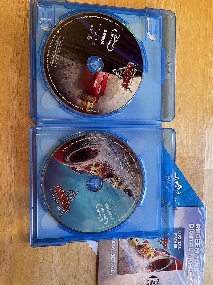 Cars 3 Blu-ray & DVD 2-disc set Disney Pixar cartoon movie sequel ...
