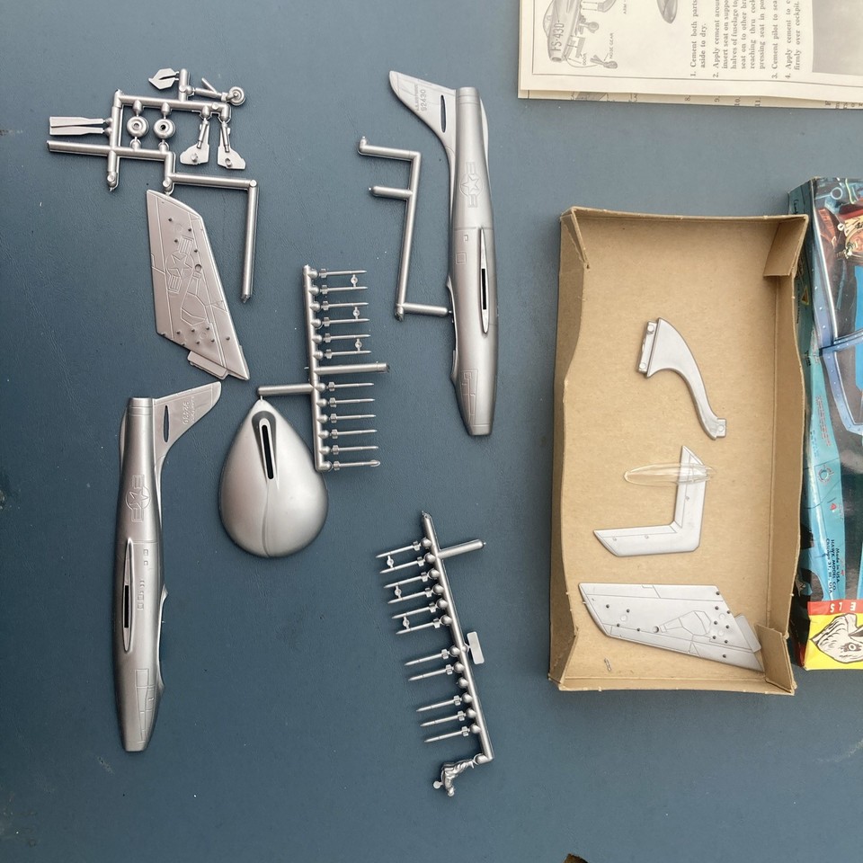 Hawk #606-50 Republic Thunderstreak F-84F Model Kit M7 | eBay
