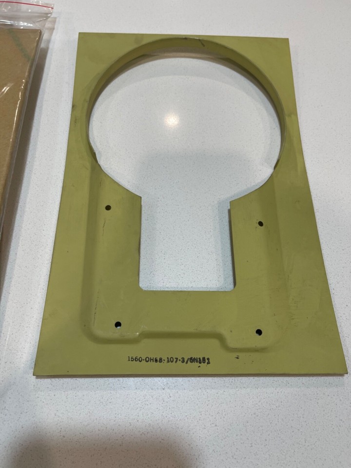 5340-01-061-0791 BELL LANDING LIGHT SUPPORT BRACKET 1560-OH58-107-3 ...