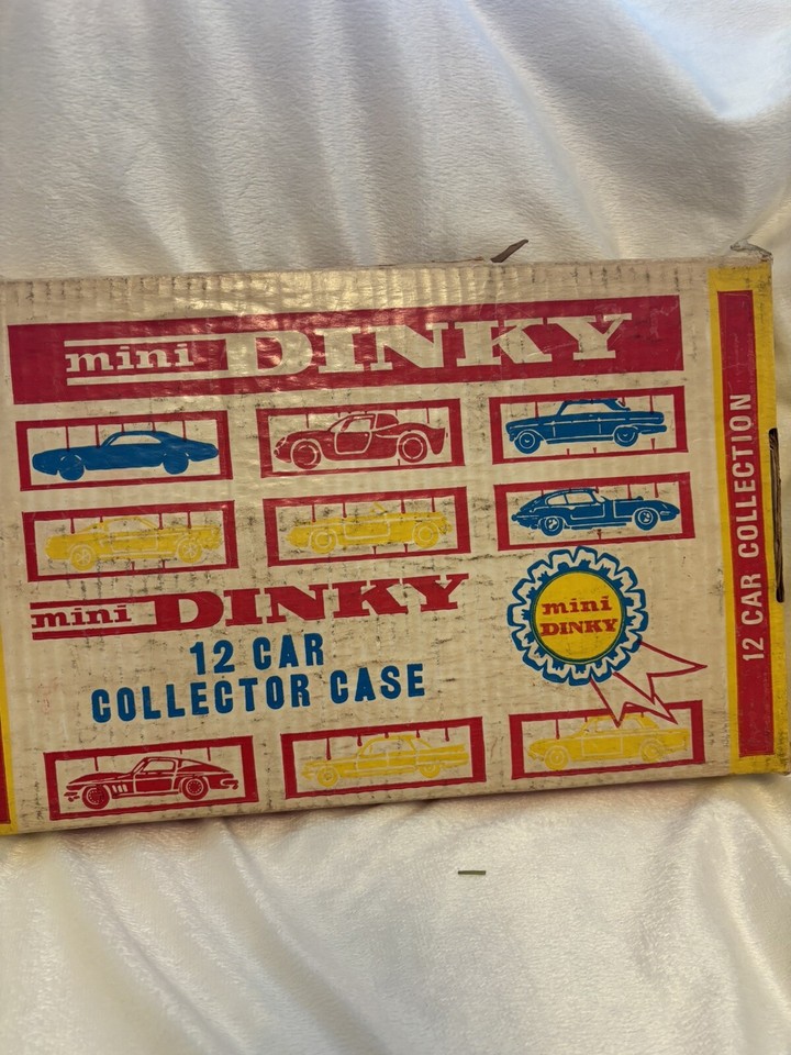 RARE!! VINTAGE MINI DINKY MECCANO Collector Car Set! Read Description ...