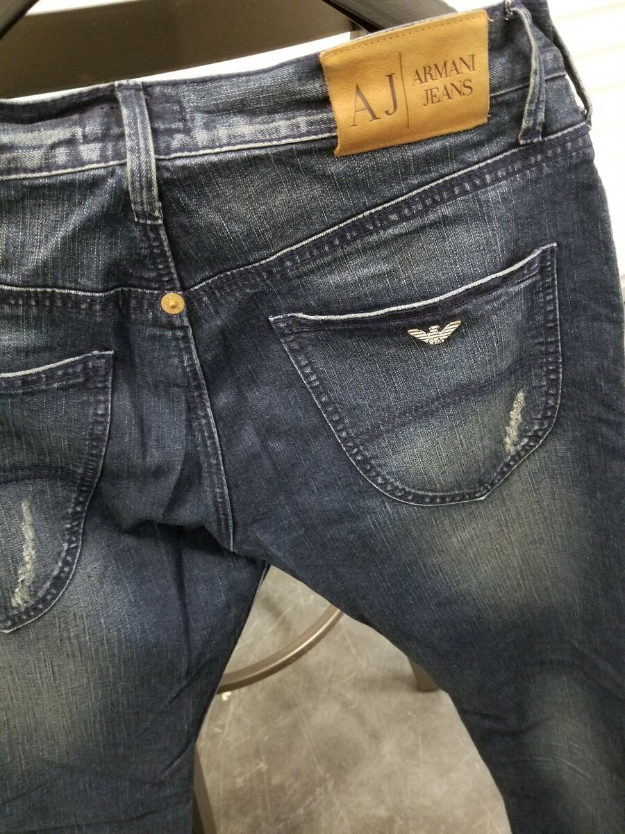 AJ ARMANI blue jeans Limited Edition W32 L33 Japanese Denim AJ ARMANI blue jeans Limited Edition W32 L33 Japanese Denim