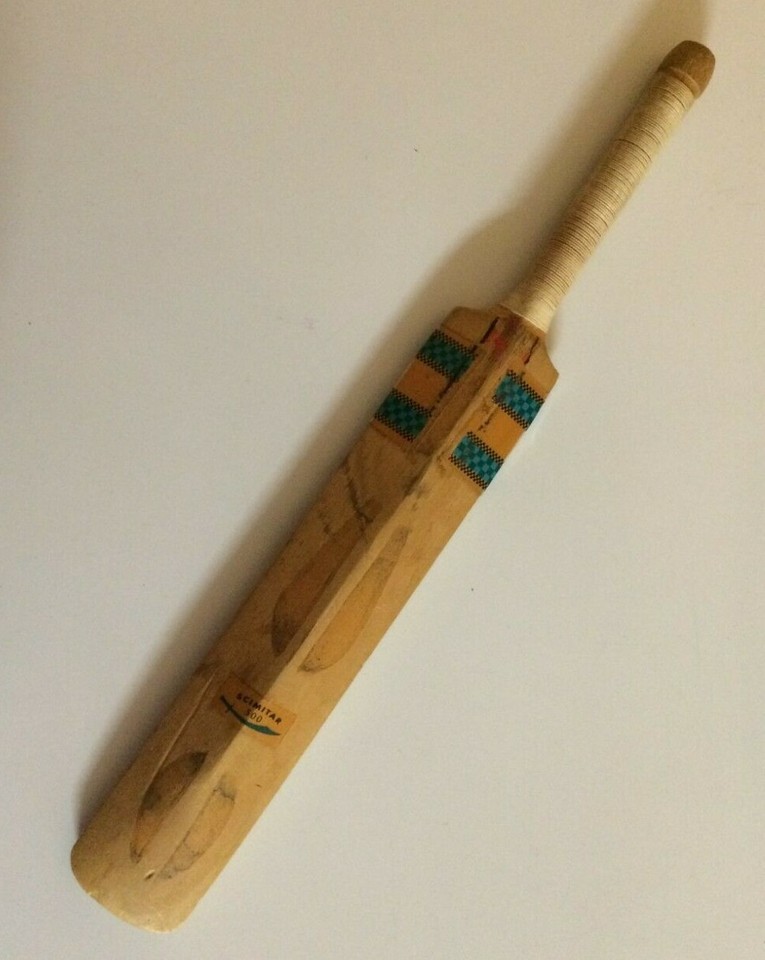 Gray-Nicolls: Scimitar 500 Mini Wooden Bat, 15" | eBay