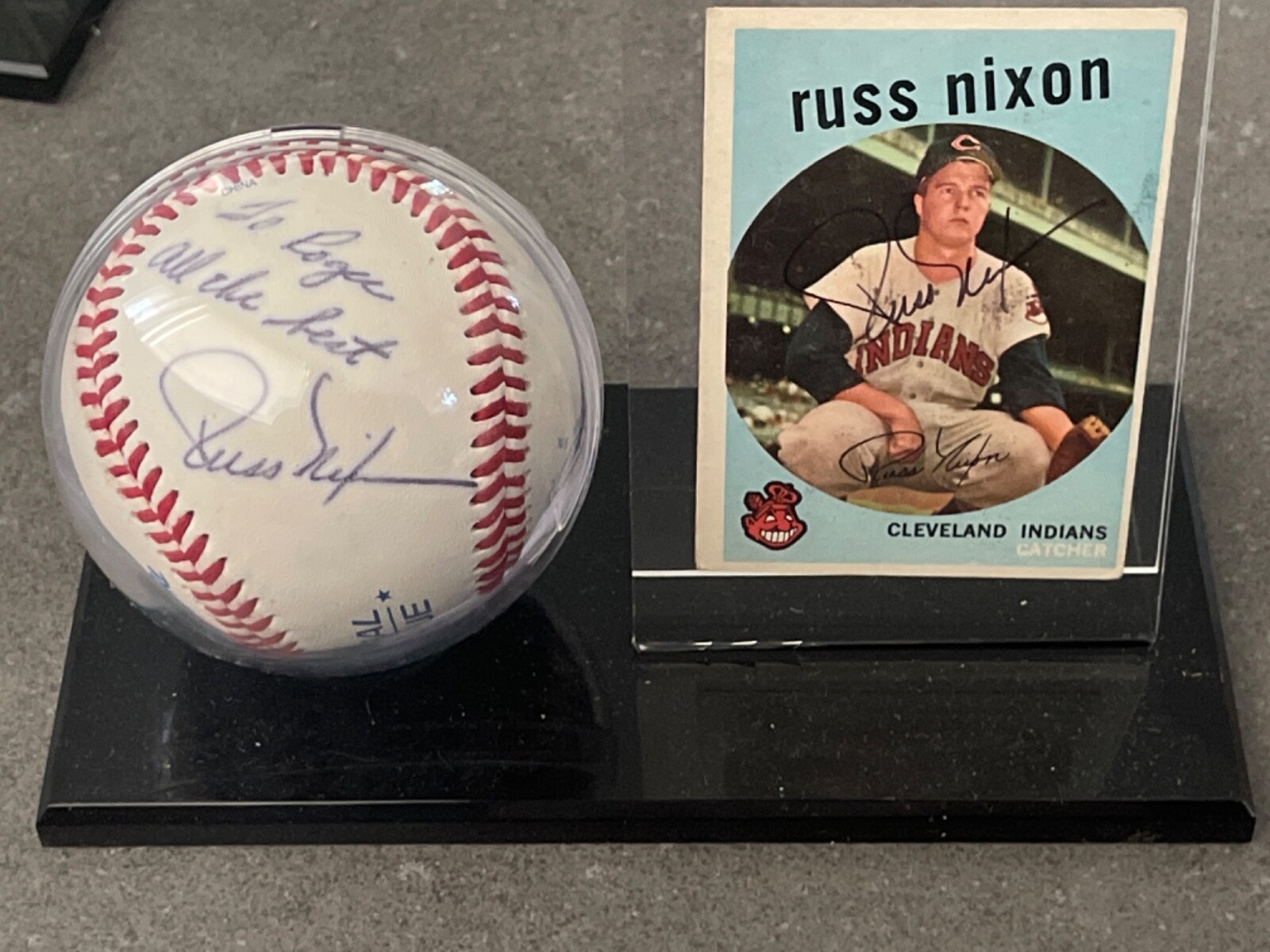 Russ Nixon Signed Baseball Signed 1959 Topps Baseball Card with Holder ...