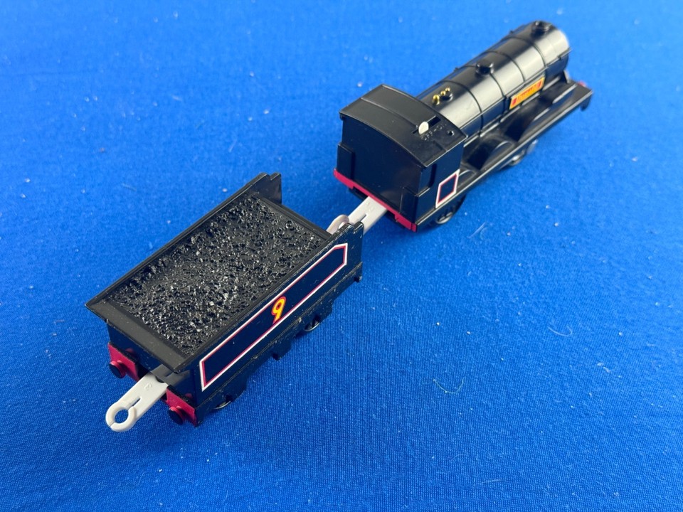 Trackmaster DONALD & TENDER (2007) Thomas Motorized Trains, HIT TOY ...