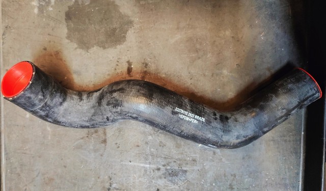 23278115 Volvo VNL Upper Radiator Hose OEM for sale online | eBay