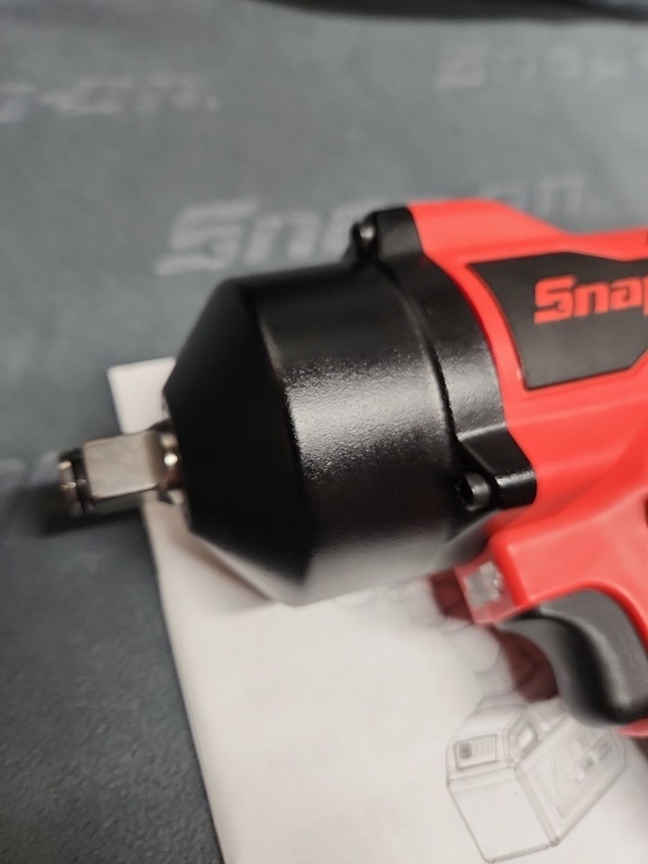 Snap-on™ CT9050 18 Volt Red Cordless Monster 1/2" Impact Wrench Tool ...