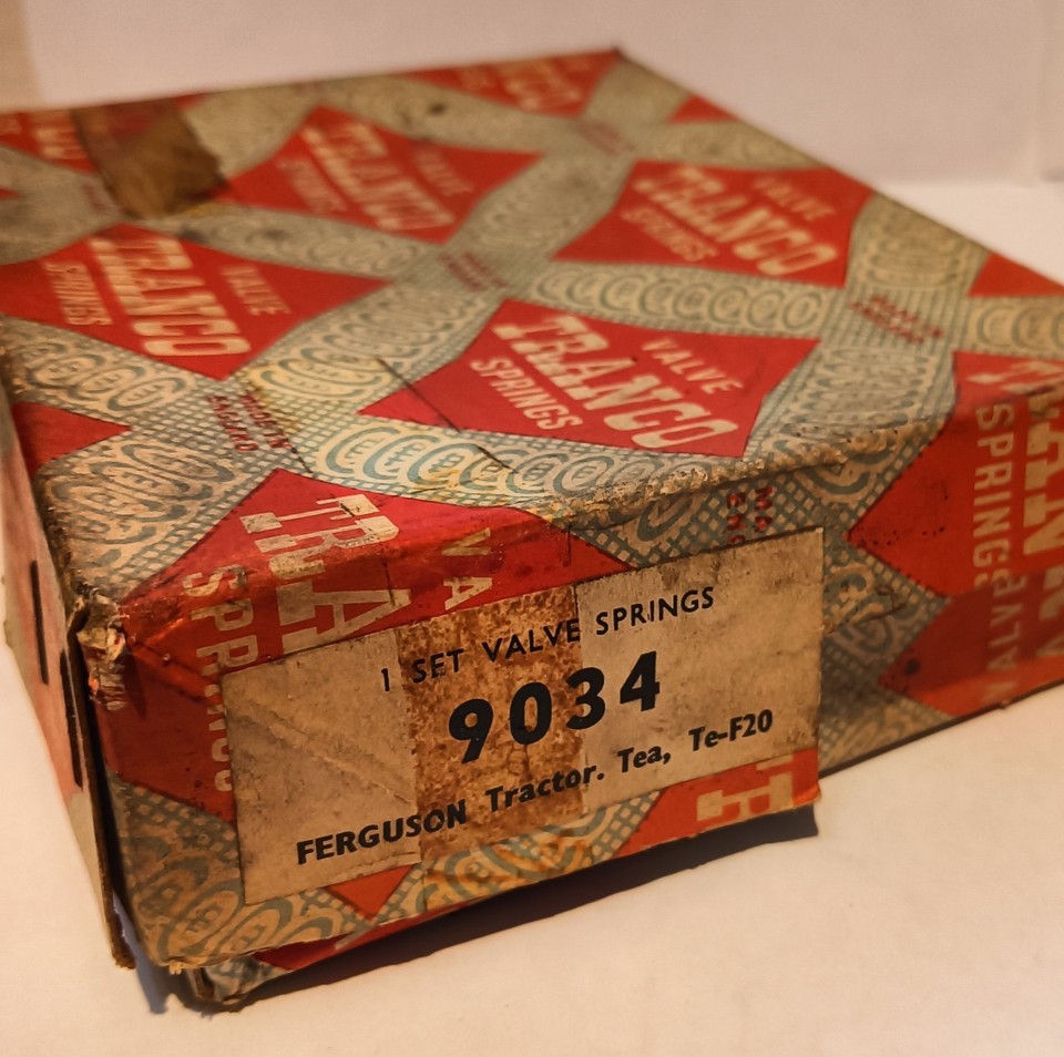 FERGUSON TEA TE-F20 TRACTOR TRANCO ENGINE VALVE SPRINGS X 16 NEW OLD ...
