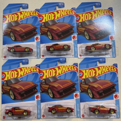 Hot Wheels L Case 2022