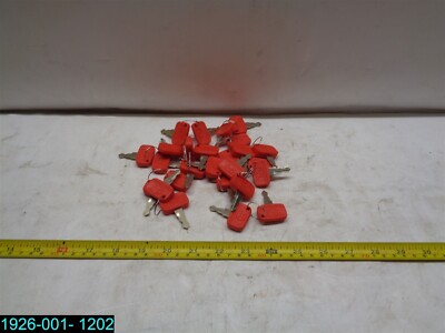 QTY=13: JOHN DEERE KEYS | eBay