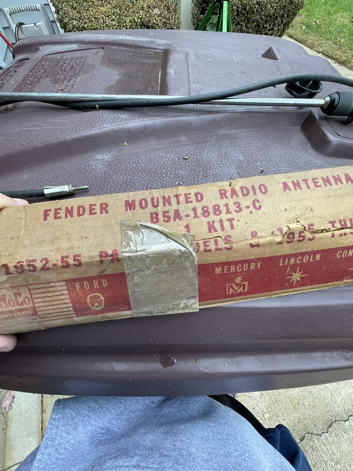 NOS 52-56 Ford 55 56 Thunderbird T-Bird Fender Mount Radio Antenna B5A ...