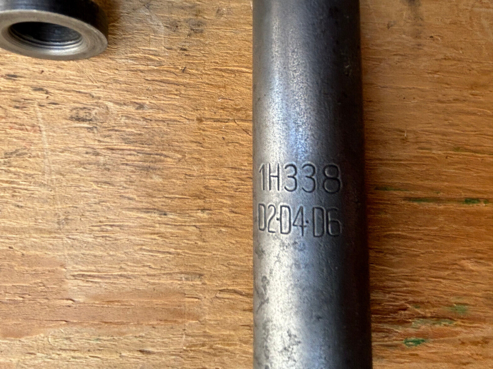 1H-4449 CATERPILLAR Steel Rod Cat 1H-0338----------------- OEM New Old ...