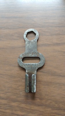 VINTAGE SKATE KEY. "Chicago Skate Company", ROLLER SKATES | eBay