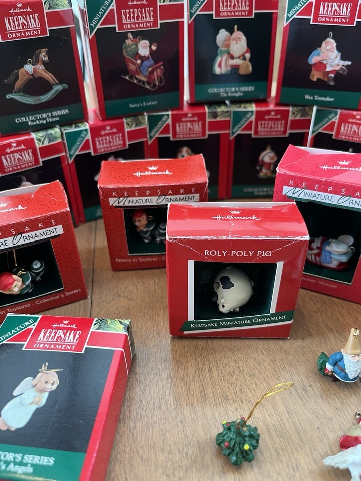 Lot Of 25 Vintage Hallmark Miniature Christmas Ornaments | eBay