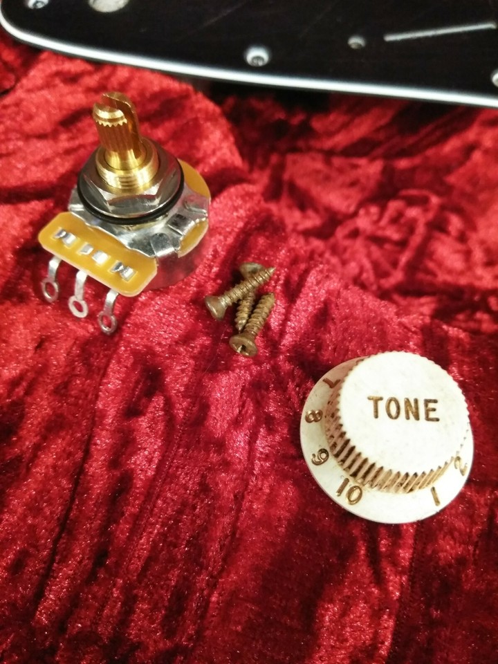 EVH FRANKENSTEIN FRANKENSTRAT TRIBUTE GUITAR BUILD KIT WITH STRAP HOOKS ...