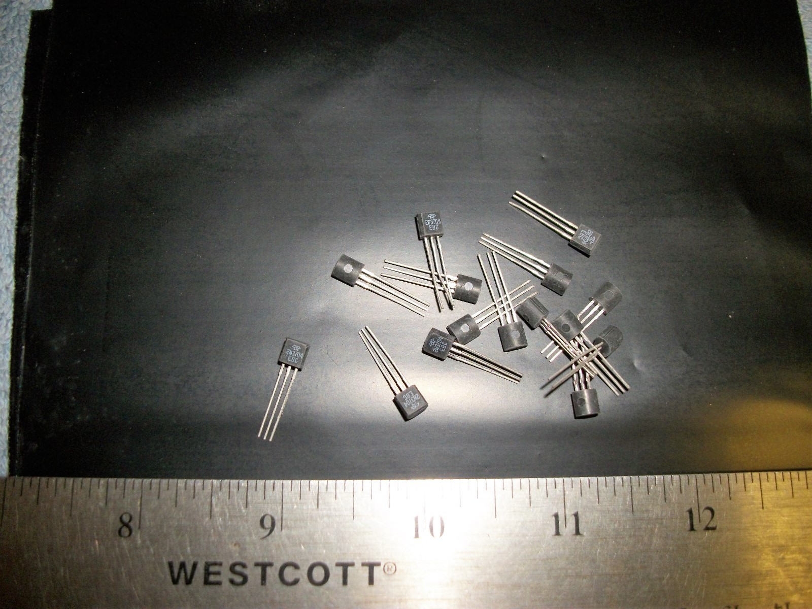 N3704 NPN Transistors a for sale online | eBay