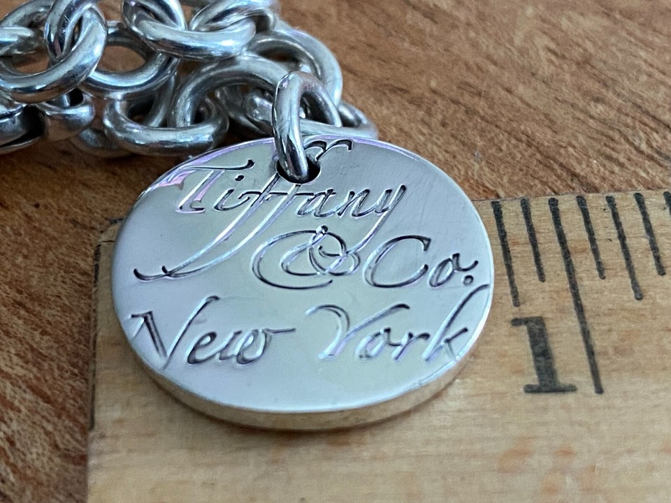 Authenticated Tiffany&Co. Round Wavy Disc Tag Sterling Silver Bracelet ...