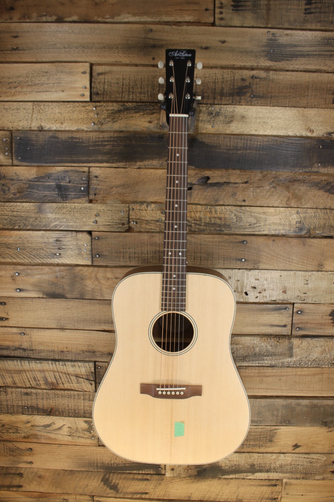 Art & Lutherie Americana Acoustic Electric Dreadnought Guitar *CRACK* # ...