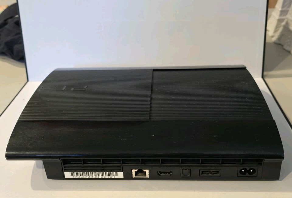 PlayStation 3 PS3 Super Slim 250GB CECH-4001 B Gaming System with 2 ...