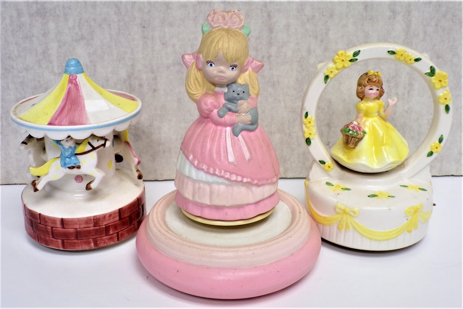 Vintage Lefton Porcelain Spinning Music Box Statues 8" Japan, Working ...
