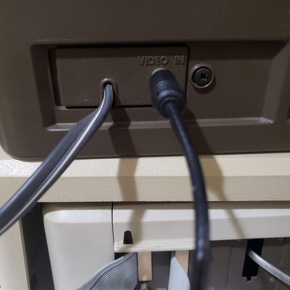 Apple IIe Vintage Computer System With Monitor III & Vista Disk Drives ...