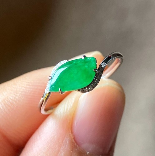 Certified Grade A Burma Jade Jadeite Icy Green Cabochon Ring 18K Gold ...